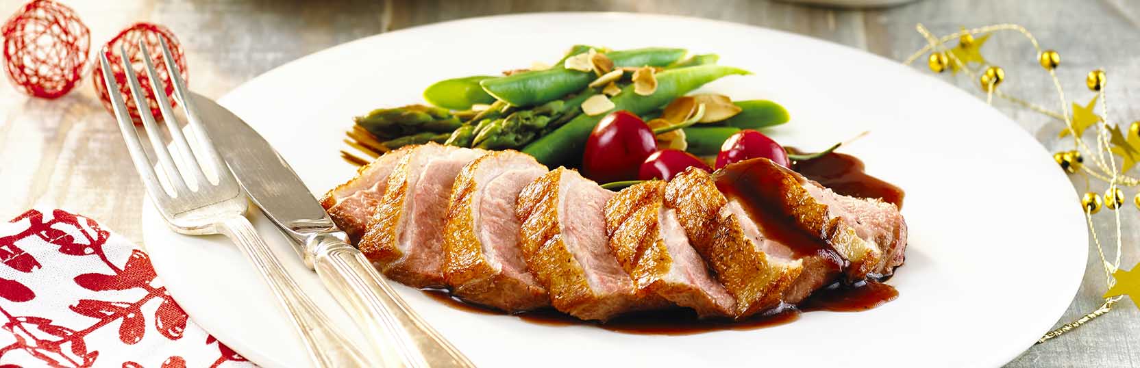 Festive Duck Breast with a Spiced Cherry Brandy Sauce Recipe | Luv-a ...